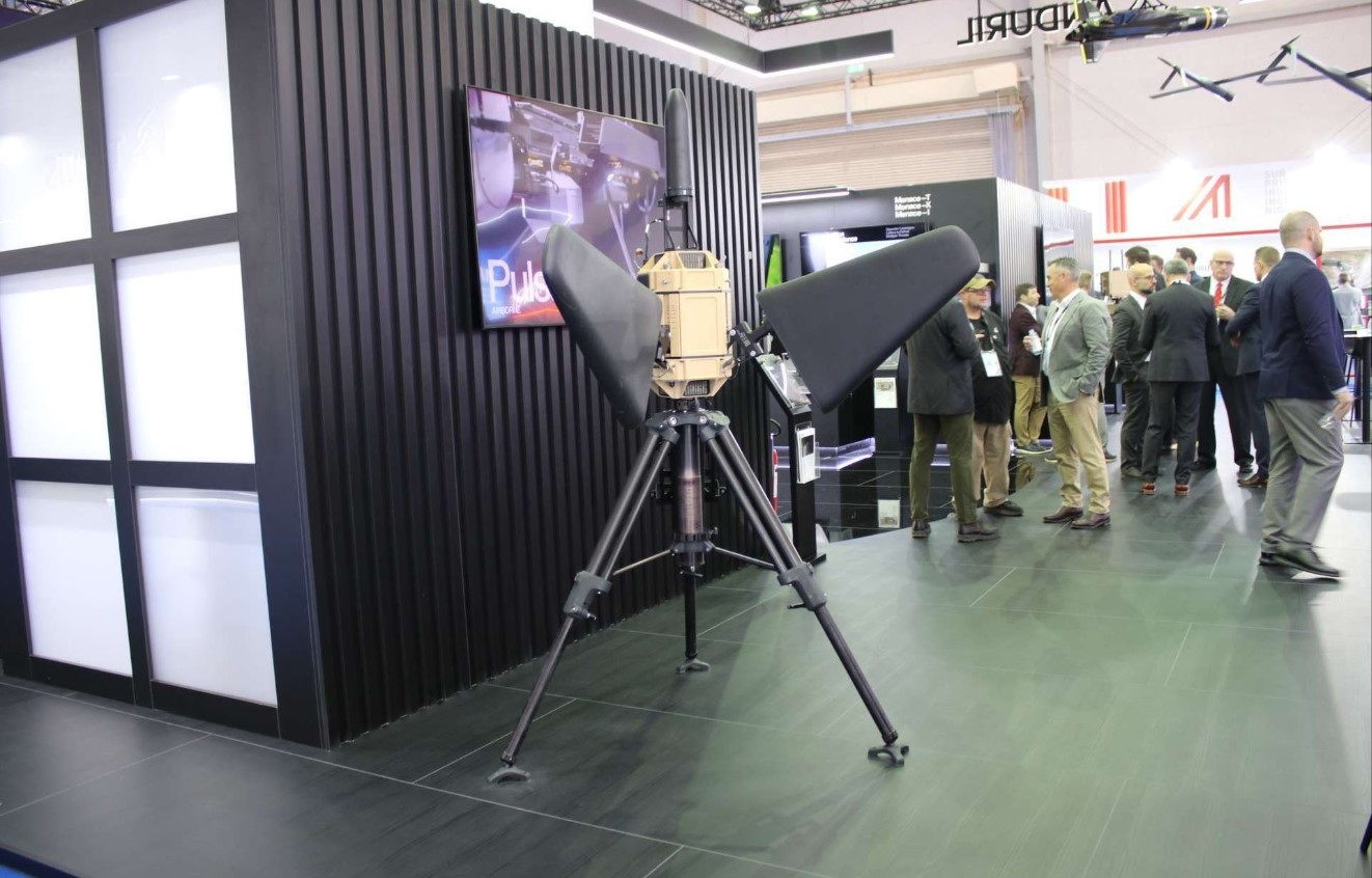 Anduril Unveils 2-Kilometer Range Pulsar Electronic Warfare System at ...